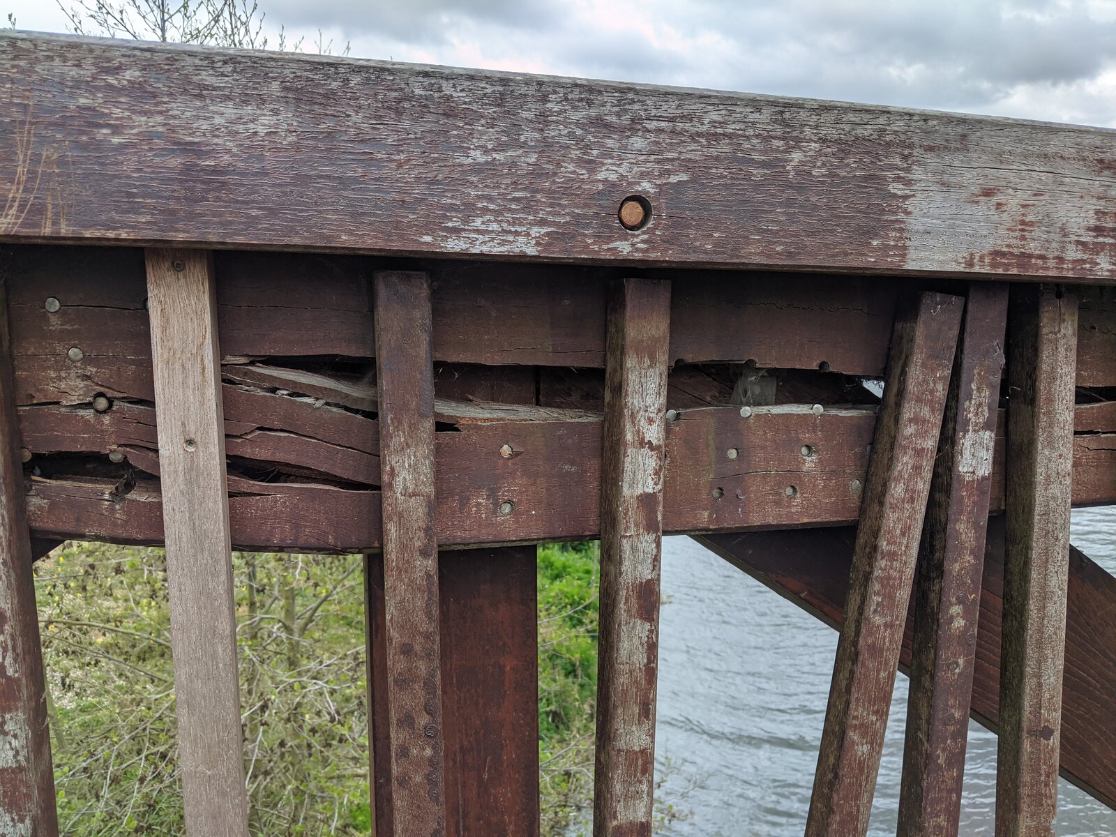 Broken Footbridge – HTS